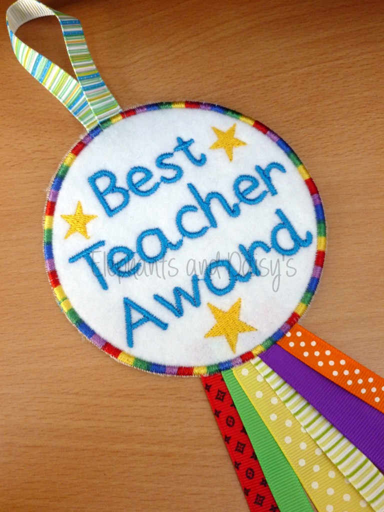 Best Teacher Award Rosette design file | hannah : hannah